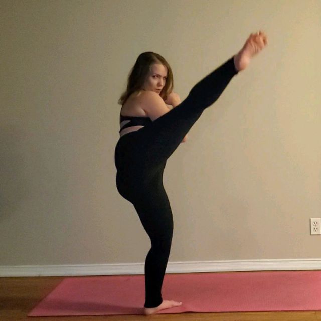 Foot Taps 💥 by Bernadette Cordeau - Exercise How-to - Skimble