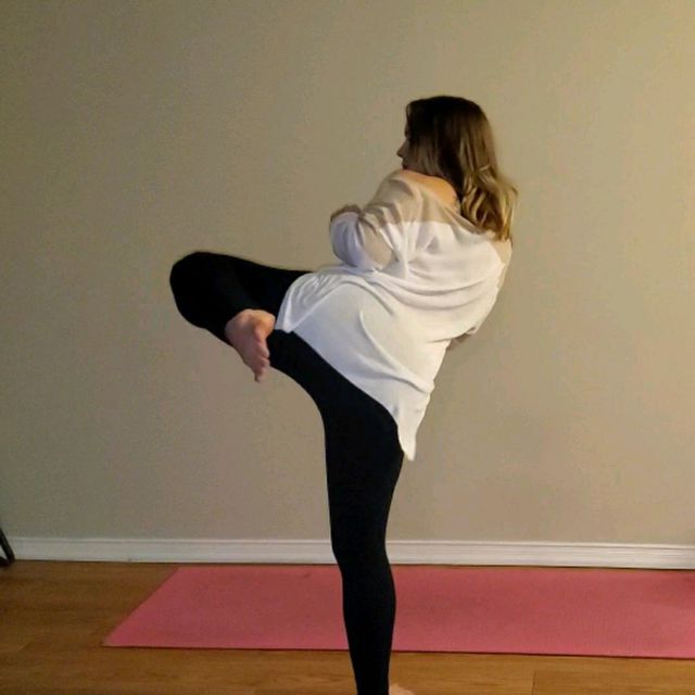 Foot Taps 💥 by Bernadette Cordeau - Exercise How-to - Skimble