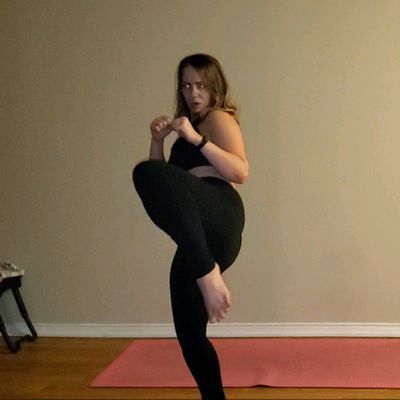 Muay Thai Techniques 🔥 - Member Workout by Bernadette Cordeau - Skimble