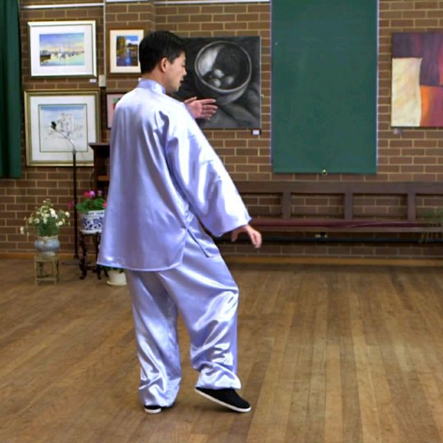 Turn Body, Deflect, Parry and Punch - Form 21 - Exercise How-to - Skimble