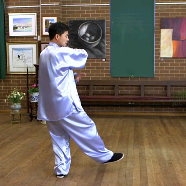 Turn Body, Deflect, Parry and Punch - Form 21 - Exercise How-to - Skimble