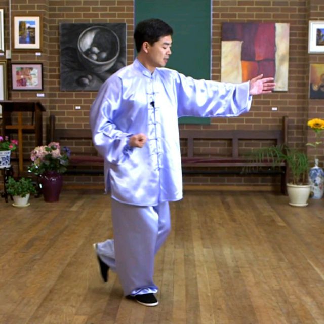 Turn Body, Deflect, Parry and Punch - Form 21 - Exercise How-to - Skimble