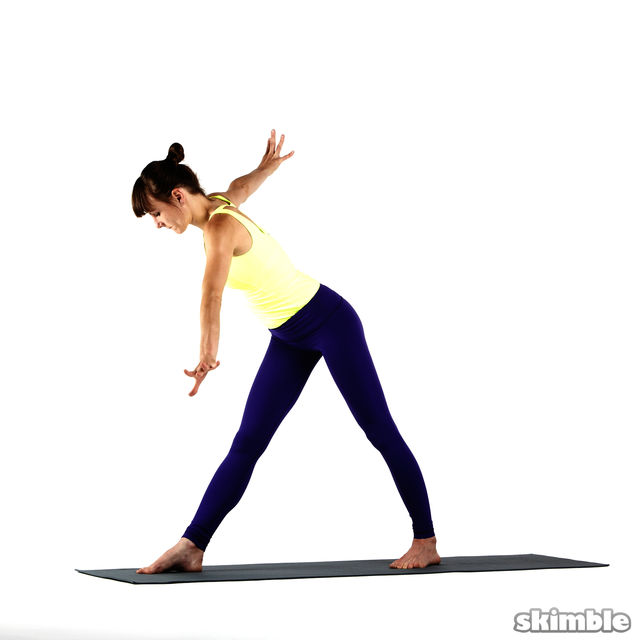 Right Twisting Triangle - Exercise How-to - Workout Trainer by Skimble
