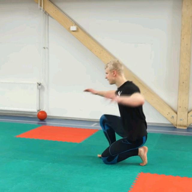 Curious Ape - Forward - Exercise How-to - Skimble