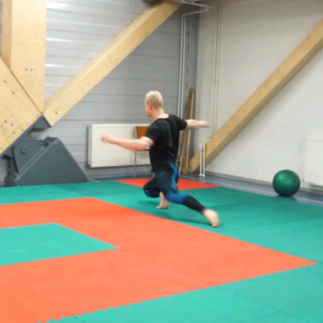 Curious Ape - Forward - Exercise How-to - Skimble