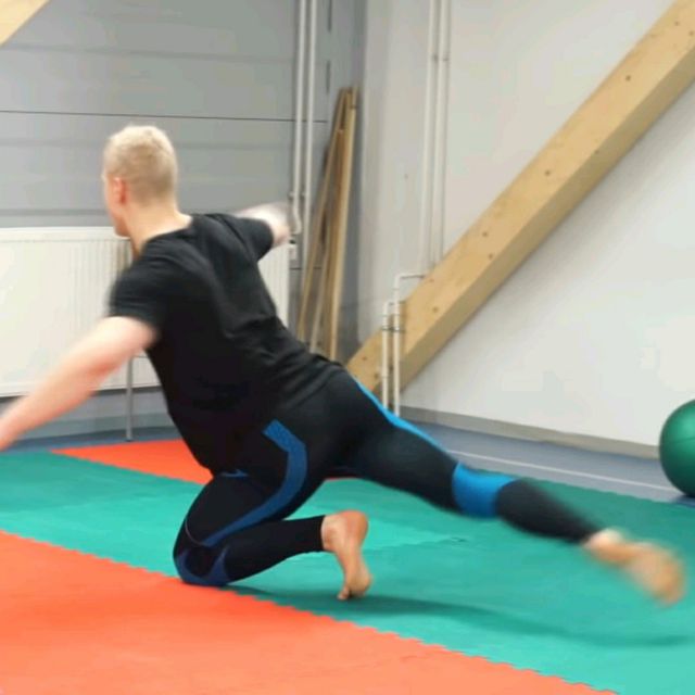 Curious Ape - Reverse by Bernadette Cordeau - Exercise How-to - Skimble