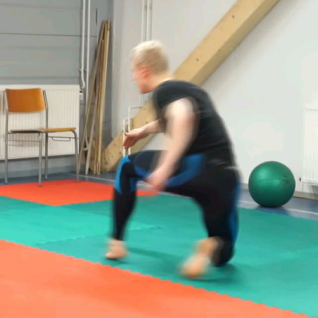 Curious Ape - Reverse by Bernadette Cordeau - Exercise How-to - Skimble