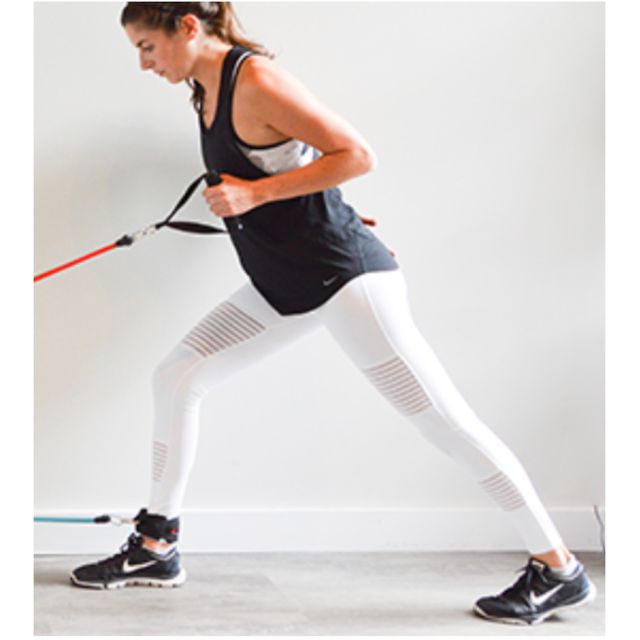 SC Left Arm Split Stance Row by Brian Fallon - Exercise How-to - Skimble