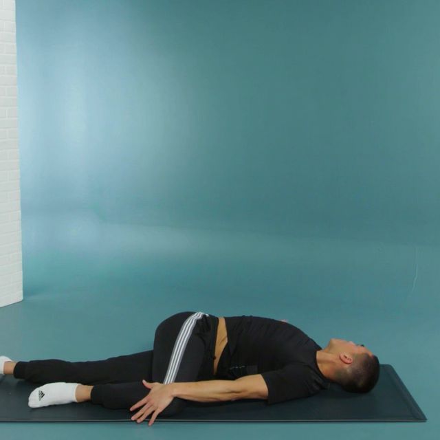 Modified Brettzel Stretch Right by Brian Fallon - Exercise How-to - Skimble