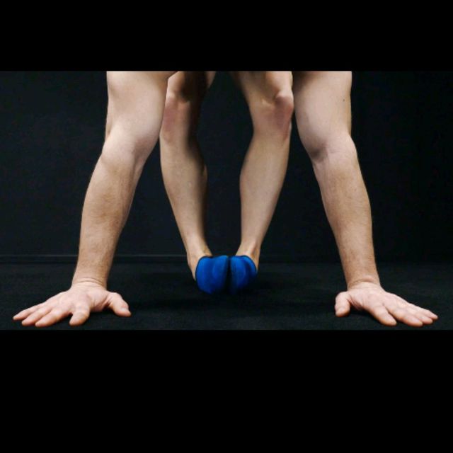 Advanced Knee Stance Flow by Alex 🌊. - Exercise How-to - Skimble