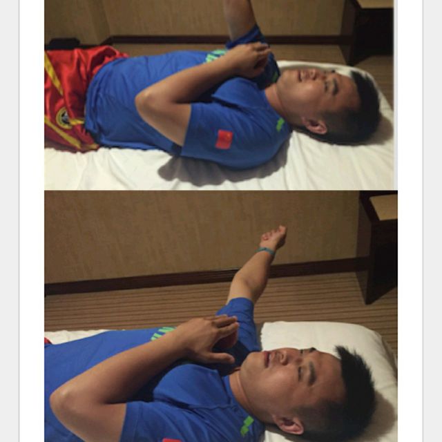 Peanut pec minor active release by Vincent H. - Exercise How-to - Skimble