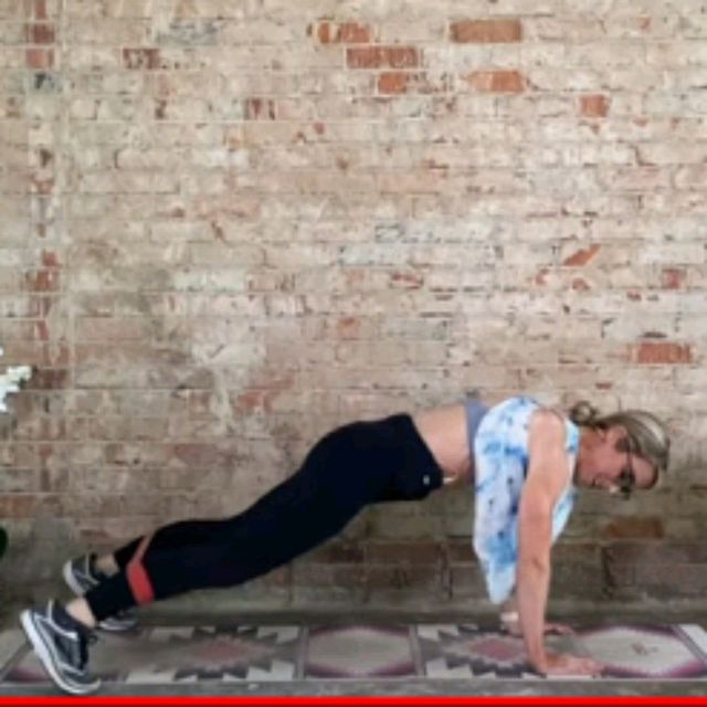 Banded Plank Hop Outs - Exercise How-to - Workout Trainer by Skimble