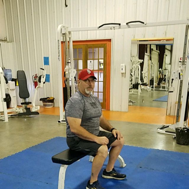 Rest Between Sets by Michael Towles - Exercise How-to - Skimble
