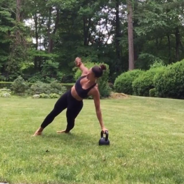 T Press On Kettlebell by Rushfitness 💪🏽 - Exercise How-to - Skimble