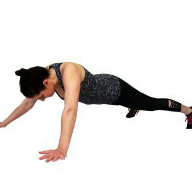 Star Plank by Abd El Rahman Sherif - Exercise How-to - Skimble