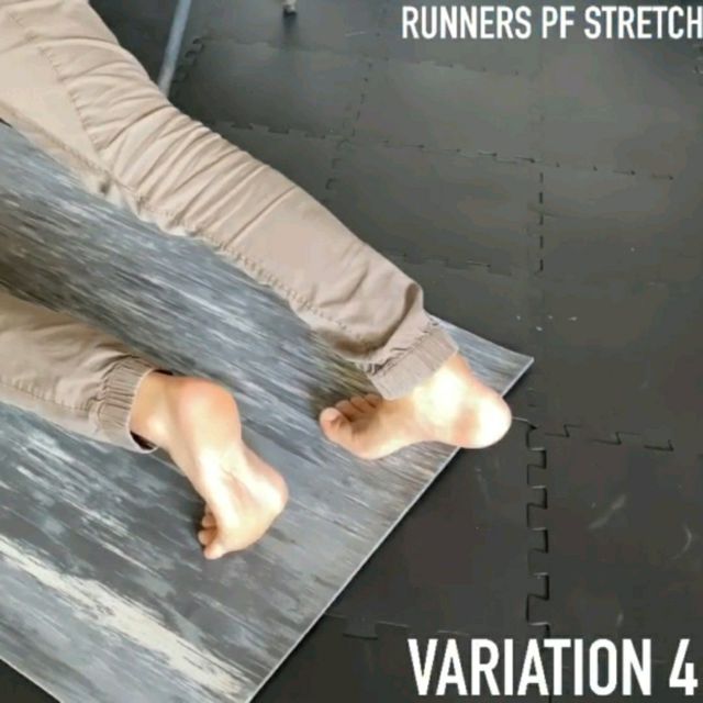 Runners PF Stretch - Exercise How-to - Workout Trainer by Skimble