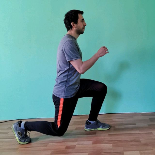 estocada inversa con levantamiento de pierna by Francisco P ...