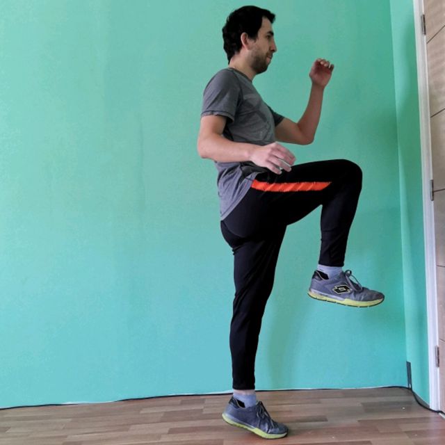 estocada inversa con levantamiento de pierna by Francisco P ...