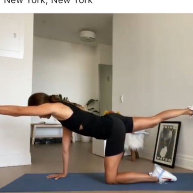 Kneeling Diagonal Reach To Crunch by Rushfitness 💪🏽 - Exercise How-to ...