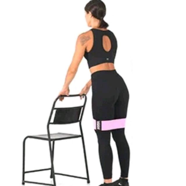 Hinge Lunge Pyramid by Tanya M. - Exercise How-to - Skimble