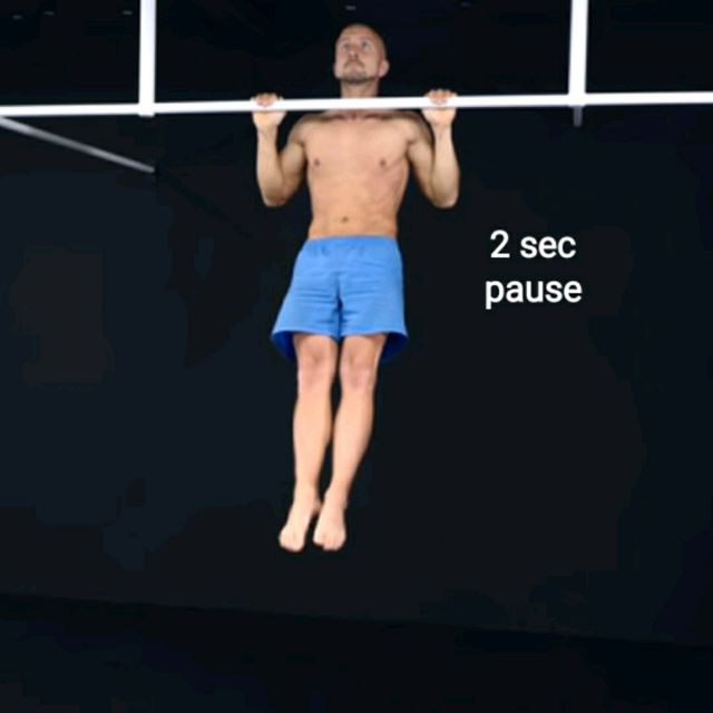 Pause Pull Ups by Nelia Rodríguez - Exercise How-to - Skimble