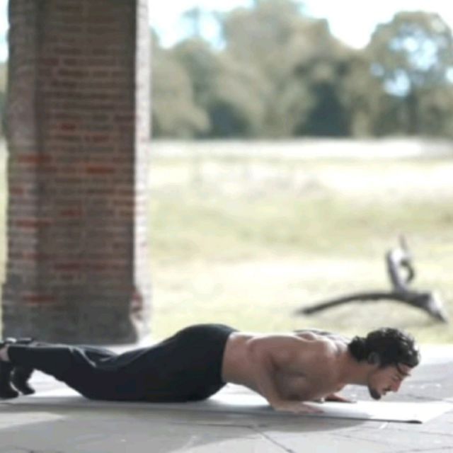 Half Burpees - Exercise How-to - Workout Trainer by Skimble