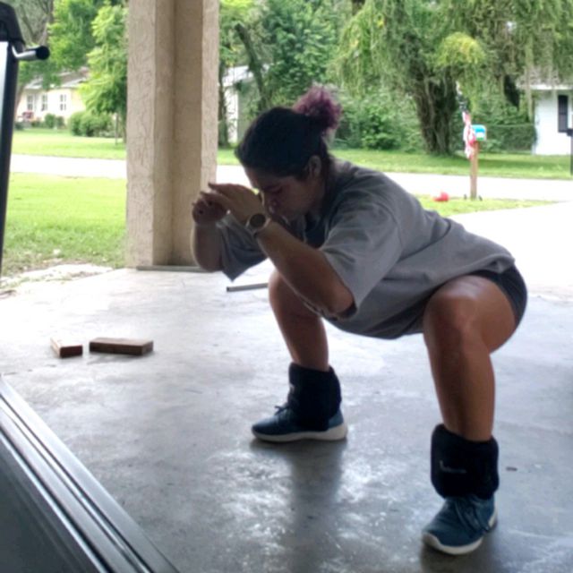 Squat, Step, Squat by Mariel R. - Exercise How-to - Skimble