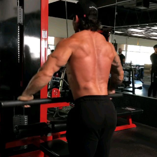 Pull Over Abierto by Fernando Torres - Ejercicio Cómo hacerlo - Skimble