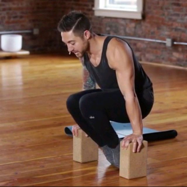 Lift Knees Into Chest With Hands On Blocks - Exercise How-to - Workout ...