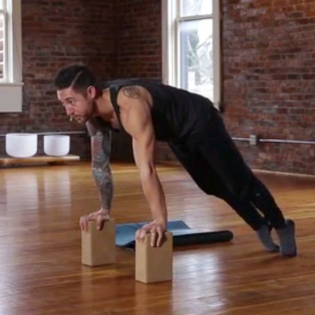 Slide To Plank From Table Pose by Alex 🌊. - Exercise How-to - Skimble