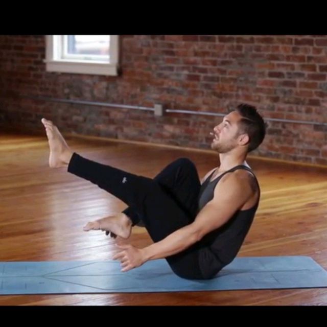 Single Leg Boat To Half Boat Right Knee In by Alex 🌊. - Exercise How-to ...