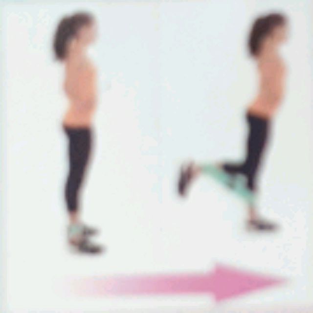 STANDING HAMSTRING CURLS WITH LOOP BANDS por Kateřina K. - Ejercicio ...