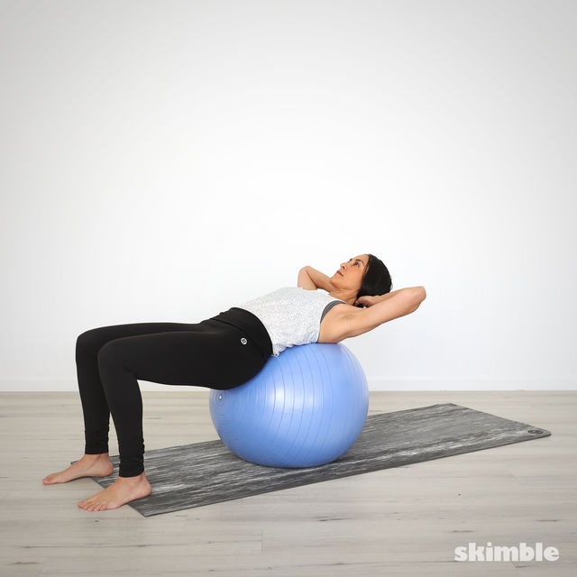 Ball Arch - Exercise How-to - Skimble Workout Trainer