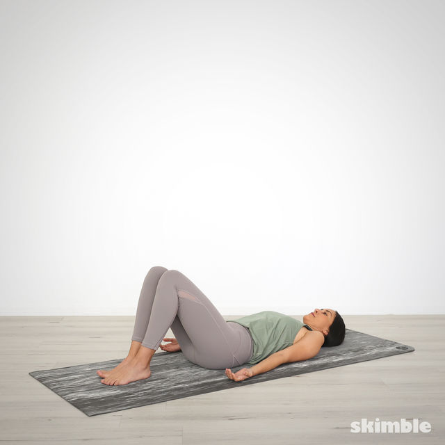 Knee Hugs - Exercise How-to - Skimble Workout Trainer