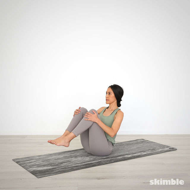 Knee Hugs - Exercise How-to - Skimble Workout Trainer