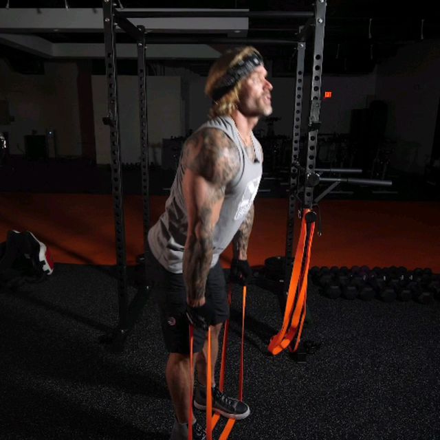 Stiff Leg Deadlifts por Jose R. - Ejercicio Cómo hacerlo - Skimble