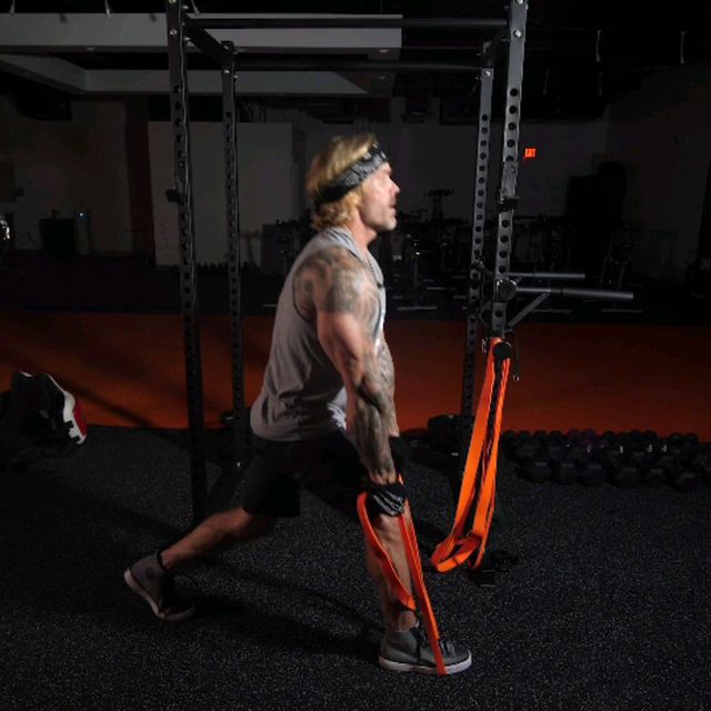 Single Leg Squat by Jose R. - Exercise How-to - Skimble