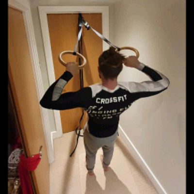 Towel Face Pull - Exercise How-to - Workout Trainer by Skimble