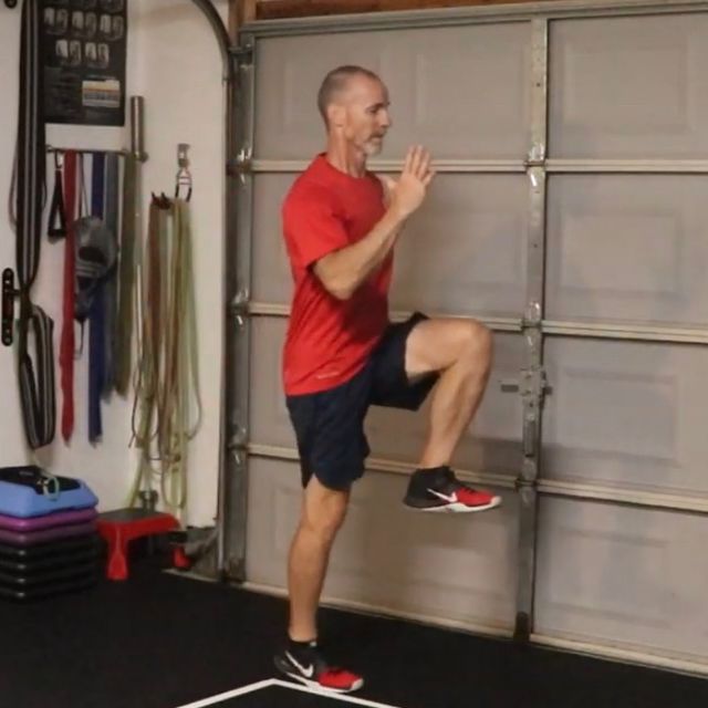 Snap Skips - Exercise How-to - Workout Trainer by Skimble