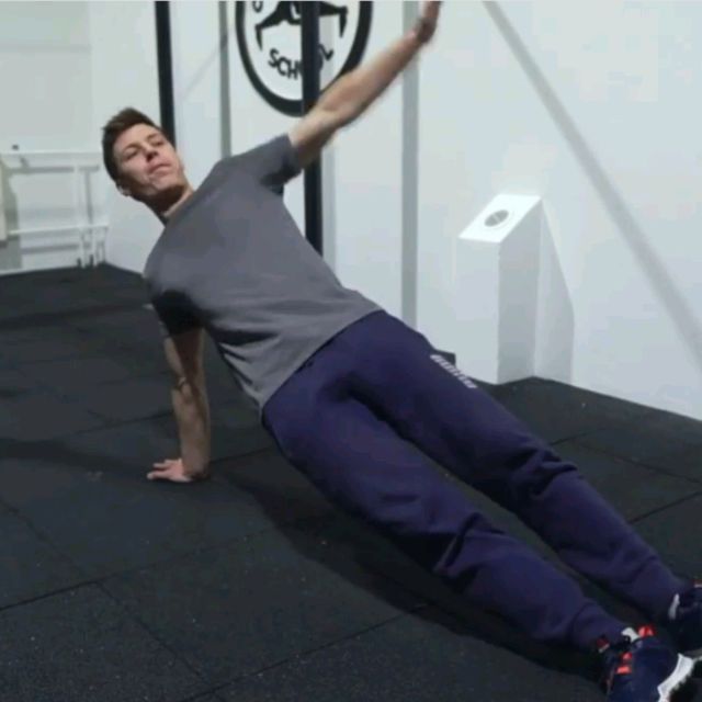 Dynamic Plank Rotations by Alex 🌊. - Exercise How-to - Skimble