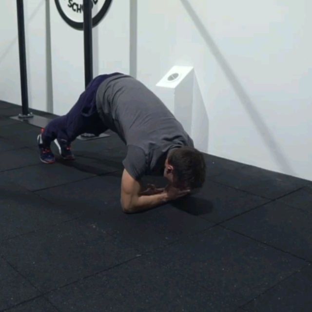 Dynamic Elbow Lean - Exercise How-to - Workout Trainer by Skimble