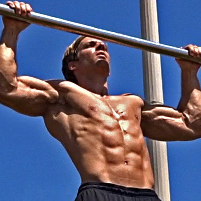 5 Pull Ups & 10 Push Ups - Exercise How-to - Workout Trainer by Skimble