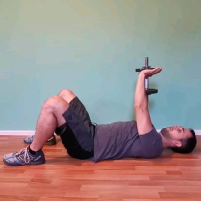 DB Pull Over by Francisco Perez - Ejercicio Cómo hacerlo - Skimble