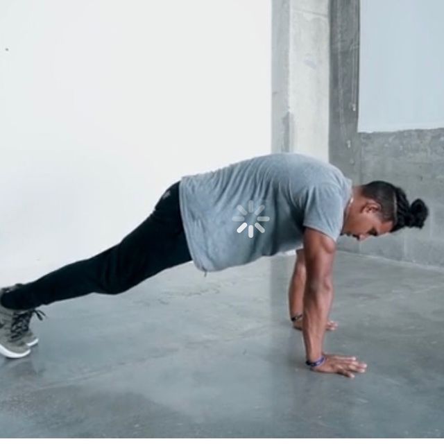 In And Outs Plank by Steve T. - Exercise How-to - Skimble