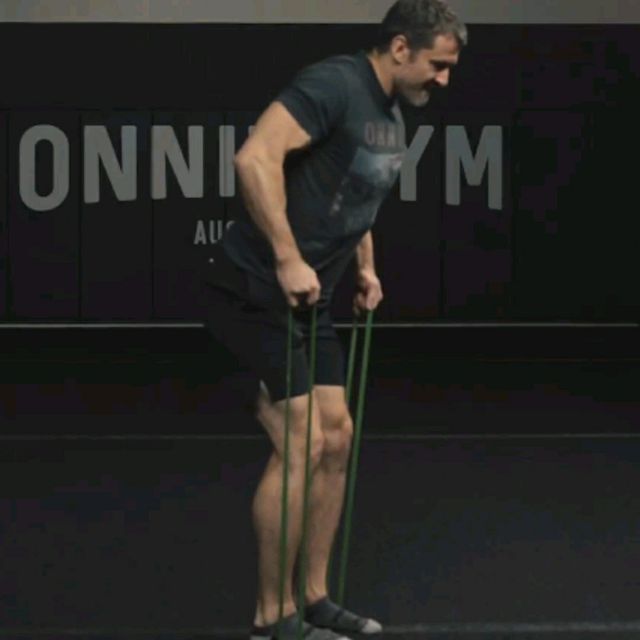 Banded Bent-Arm Shrug by Brittany D. - Exercise How-to - Skimble