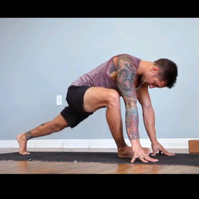 Right Hip Lift Ups by Alex 🌊. - Exercise How-to - Skimble
