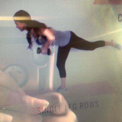 Ab March - Exercise How-to - Workout Trainer by Skimble