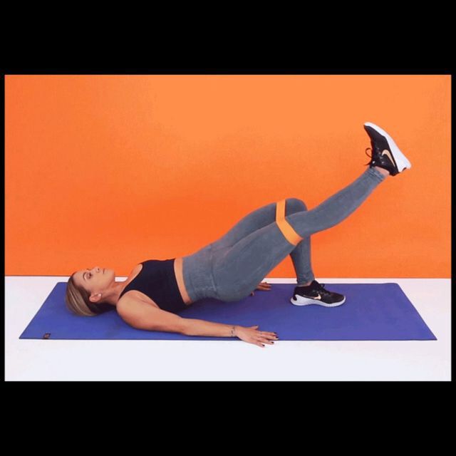 Hip Bridges With Alternating Leg Extensions by Hector V. - Exercise How ...