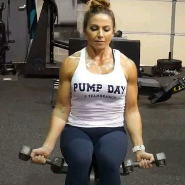 Seated Dumbbell Around The World - Exercise How-to - Skimble