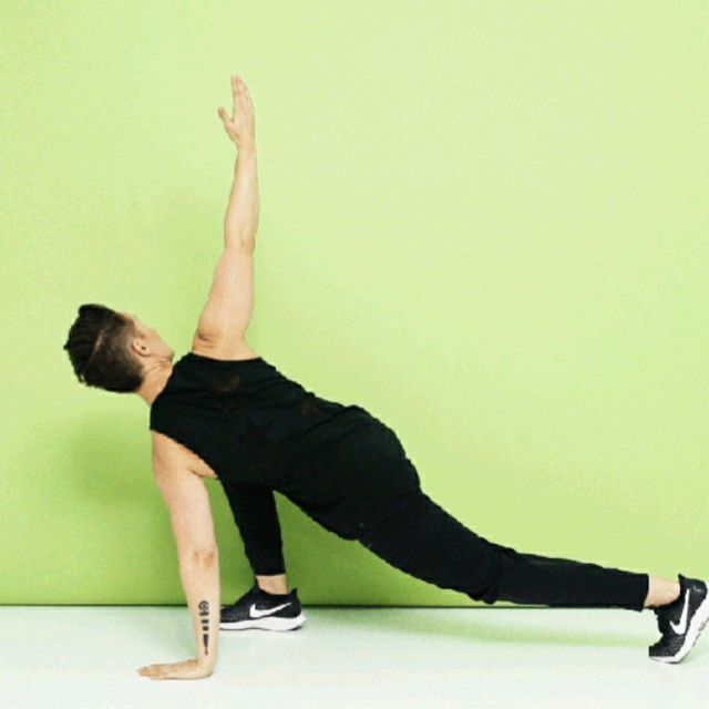 Lunges With Spinal Rotation by Dwitiya H. - Exercise How-to - Skimble